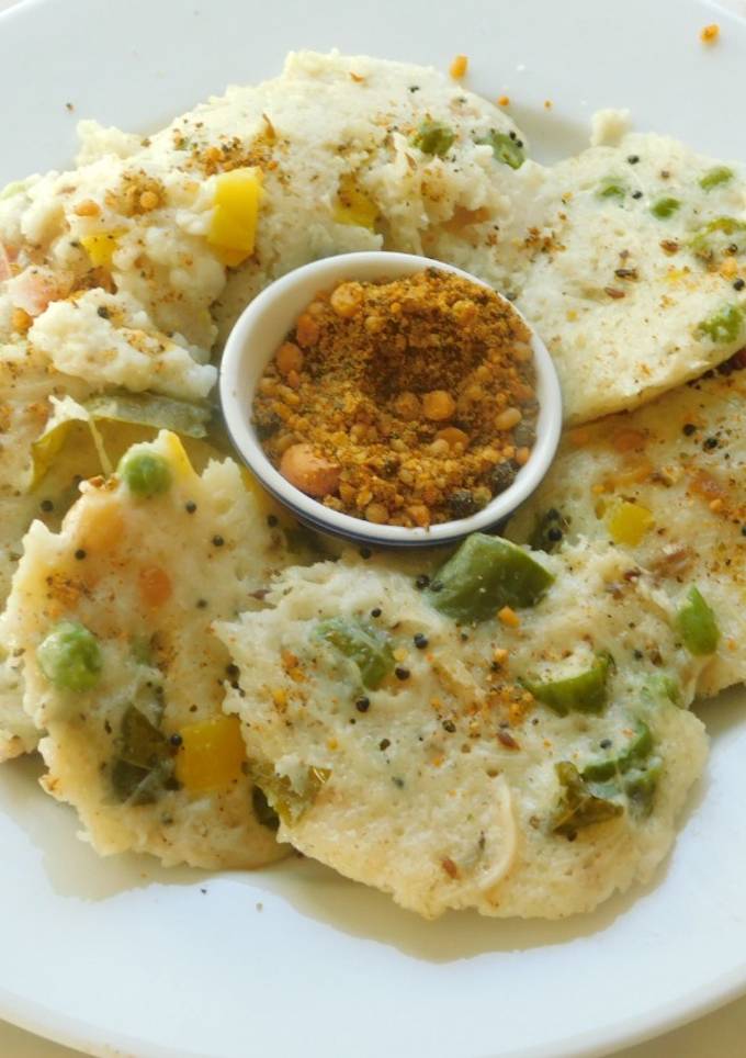 Semiya Rava Idli Recipe by Lakshmi Sridharan Ph D - Cookpad