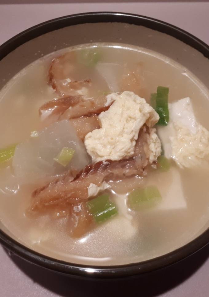 Resep Bukeoguk (sup ikan pollock kering) dan tahu putih oleh Susi - Cookpad