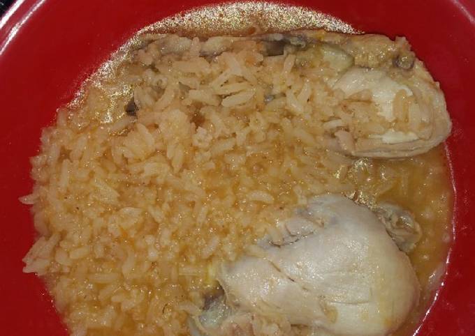 Arroz Rojo con pollo Receta de Soto Yanetsita- Cookpad