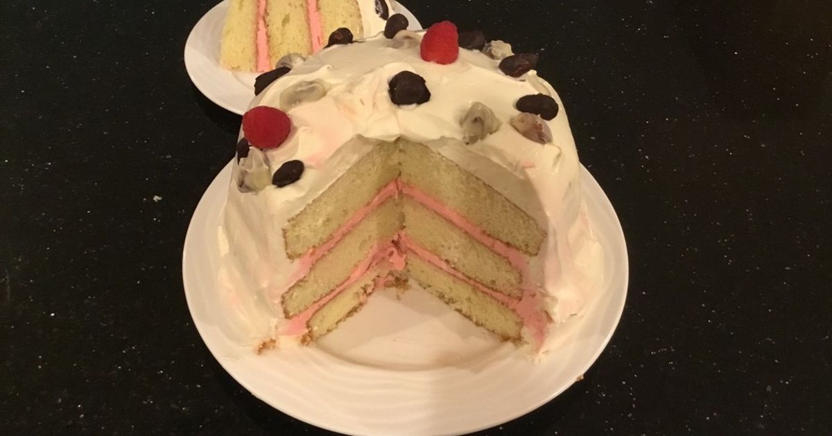 Almond Layer Cake With Rasberry Cream Filling Recipe By Fenway