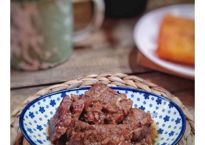 Resep Semur Daging Sapi oleh Nirmala Lili - Cookpad
