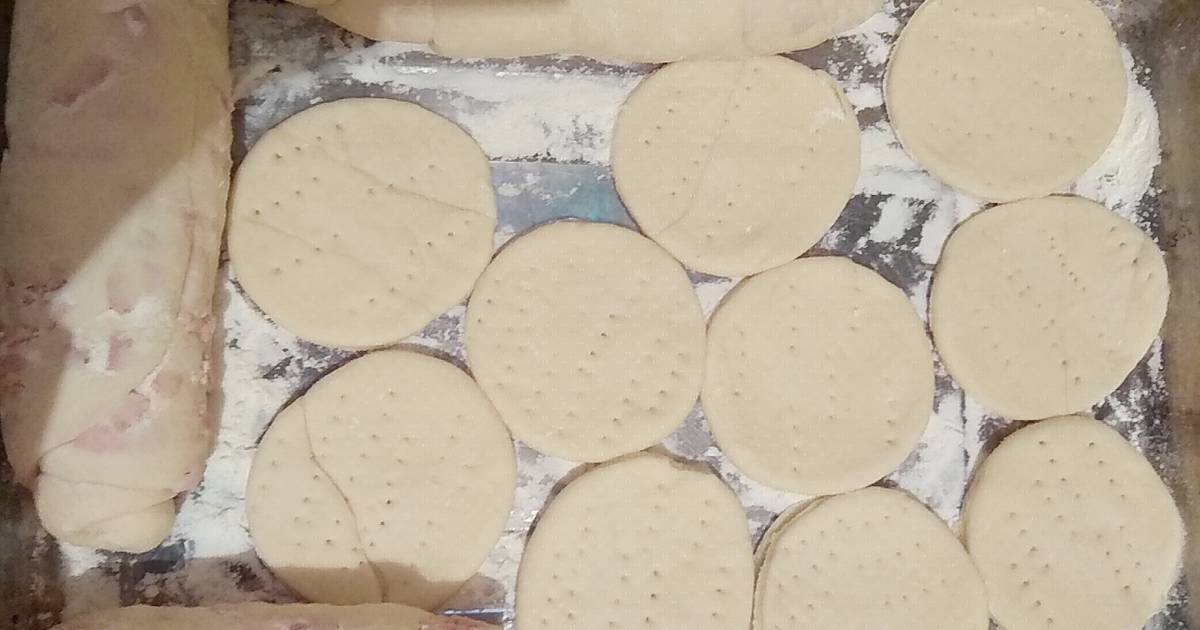 Galletas malteadas y pan con fiambre Receta de Gime Alvarez- Cookpad