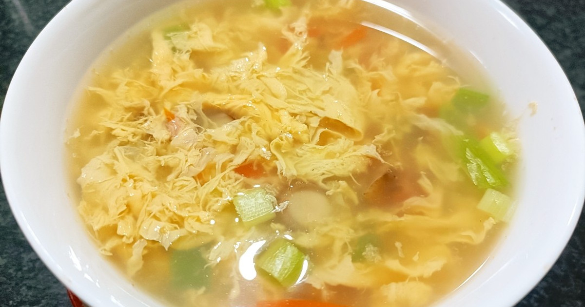 Resep Vegee Egg Drop Soup/Sop Telur Sayur oleh Anggraita - Cookpad