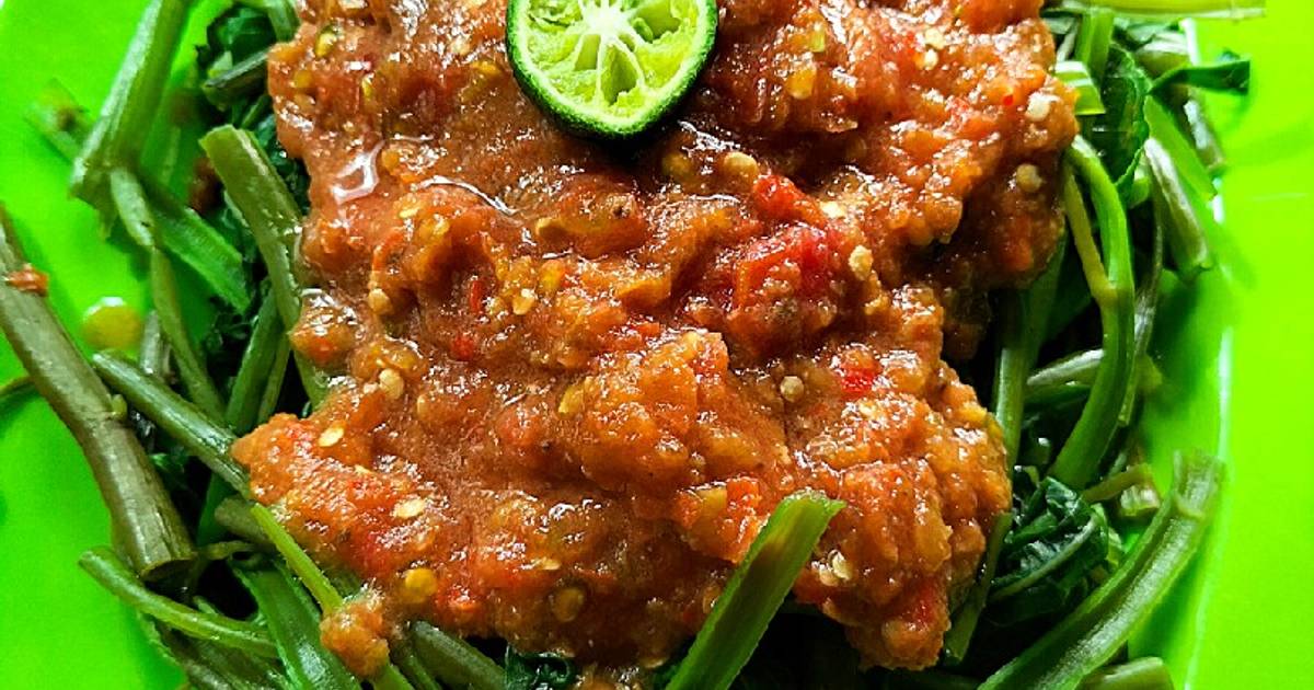 Resep Plecing kangkung simple oleh Fania Rjn - Cookpad