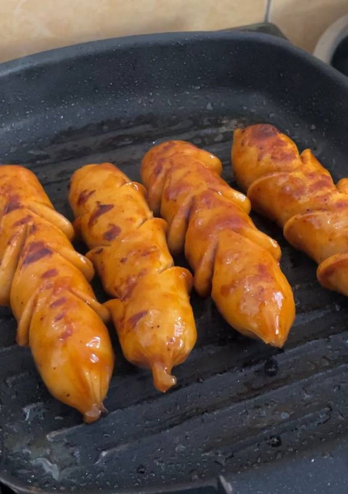 Resep Sosis bakar saus barbeque oleh Wulan Safitri - Cookpad