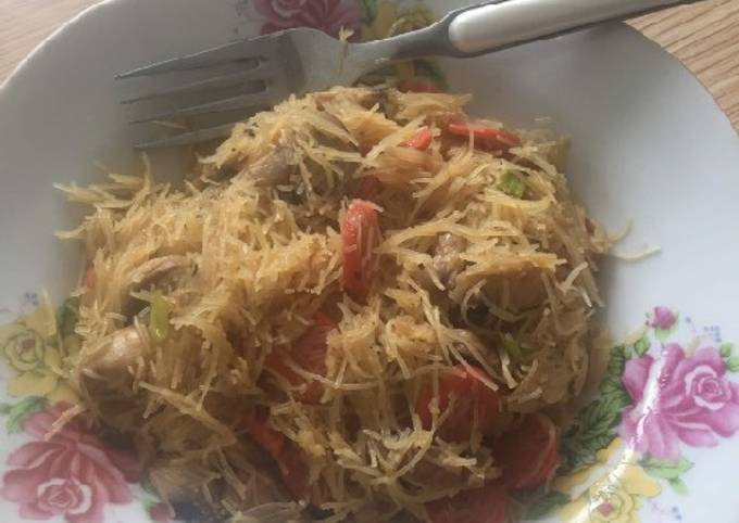 Resep Bihun Goreng sosis oleh Intan Soraya - Cookpad