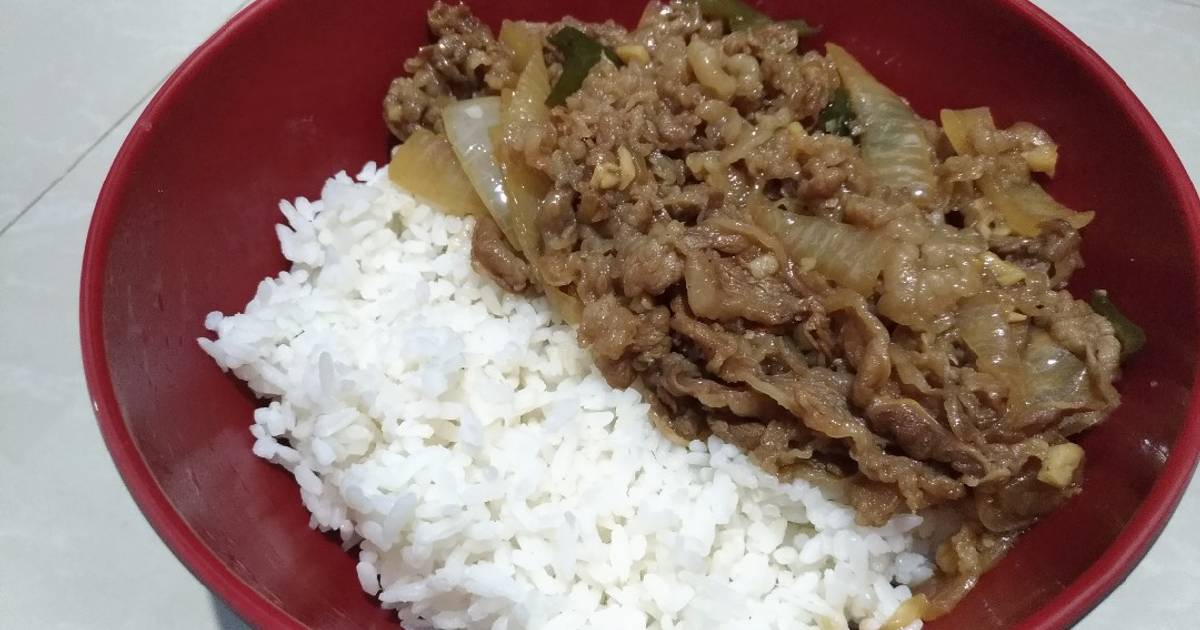 Resep Gyudon (Beef Donburi ala Yoshinoya) oleh Yanwar Iswahyudi - Cookpad
