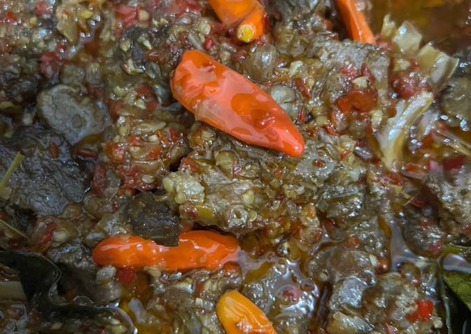 Resep Oseng Daging Mercon oleh Saftari Nurhasanah Putri - Cookpad
