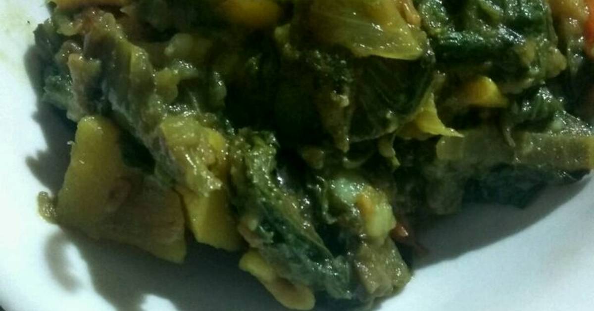 Bengan palak alu ki sabzi Recipe by Anita Uttam Patel - Cookpad