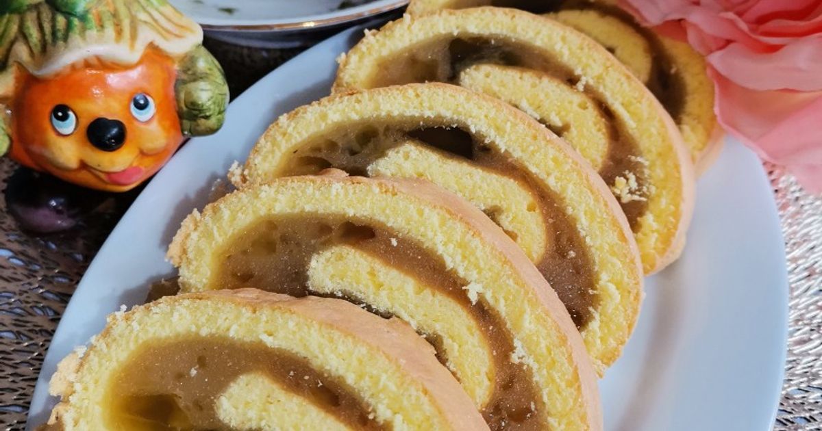 Przepis na Rolada Z Musem Jabłkowym I Galaretkami autorstwa Kuchnia ...