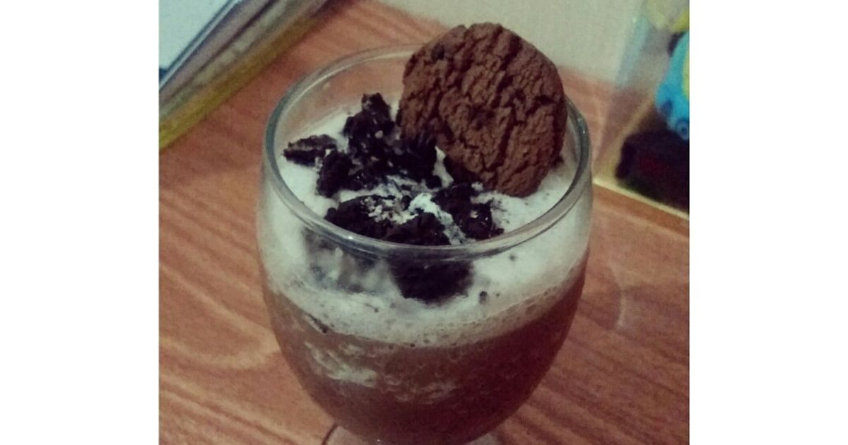 Resep Milkshake Chocomilo With Oreochips oleh ayuuuuk - Cookpad