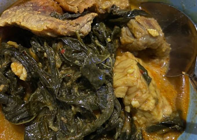 Resep Rendang Daging Daun Singkong oleh Nur Sofia Arianti - Cookpad