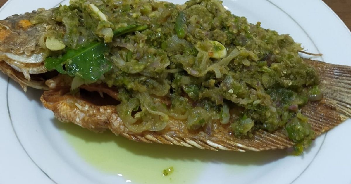 Resep Ikan Gurame Goreng Cabe Hijau oleh Shebb's Kitchen - Cookpad
