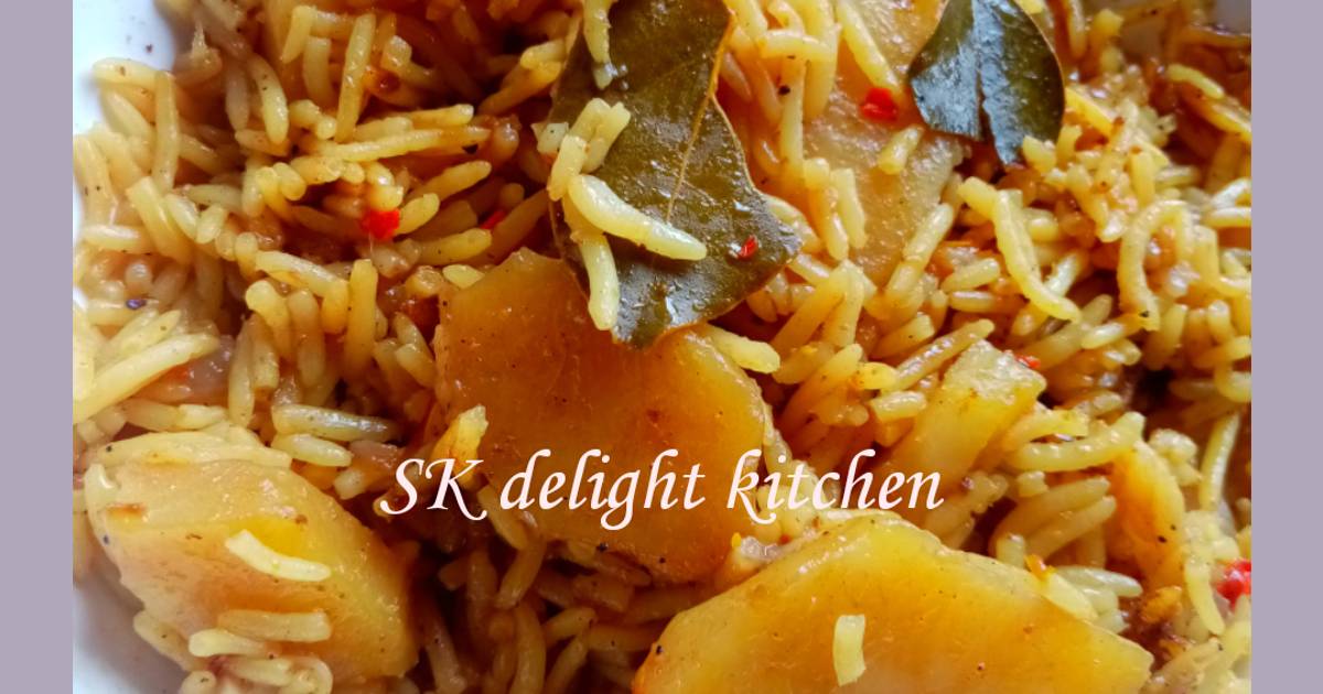 Potato rice Recipe by SK delight kitchen - Cookpad