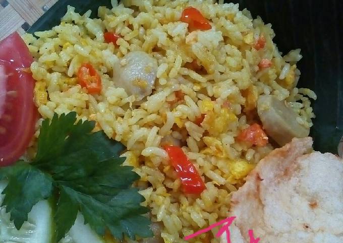 Resep Nasi Goreng Kunyit oleh Ge Adhian - Cookpad