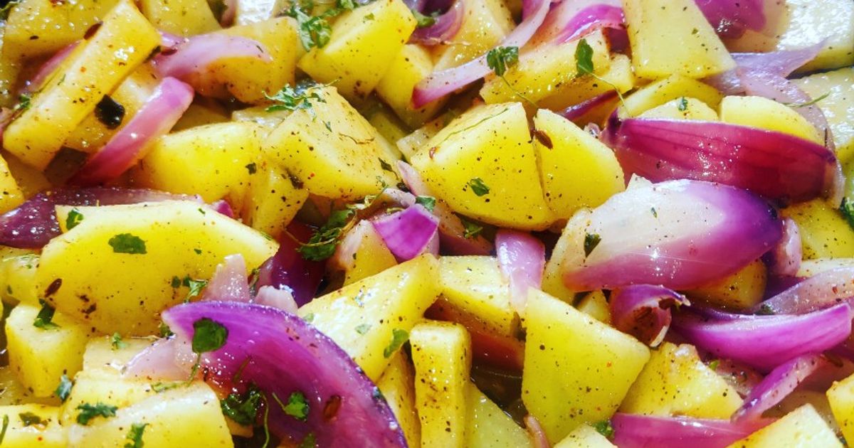 Aloo Pyaz Ki Sabzi Recipe by Pooja Soni - Cookpad