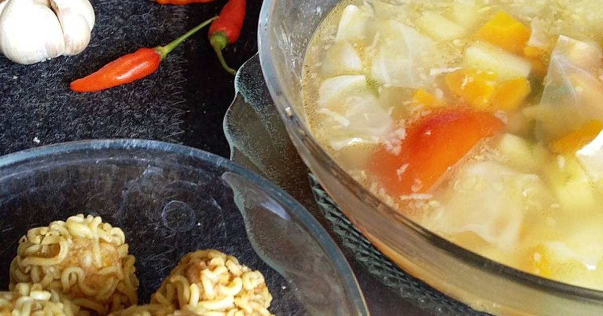 Resep Sayur sop + bola bola tahu rambutan oleh Faiz - Cookpad