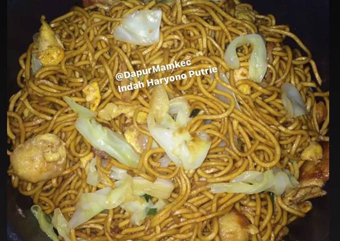 Resep Mie Goreng Ala-ala Solaria oleh Indah Haryono Putrie - Cookpad
