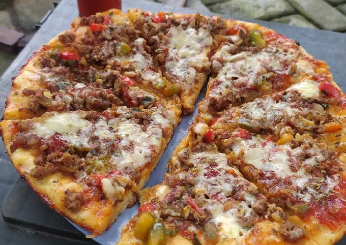 Resep Pizza Teflon Crunchy Daging Sapi oleh Renita Fuji Nurdiah - Cookpad