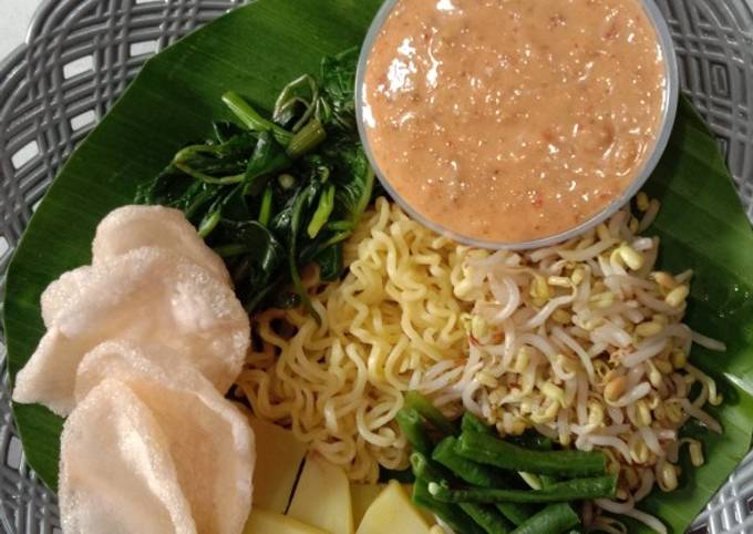 Resep Pecel Mie Pontianak oleh Aisyah Rysa - Cookpad