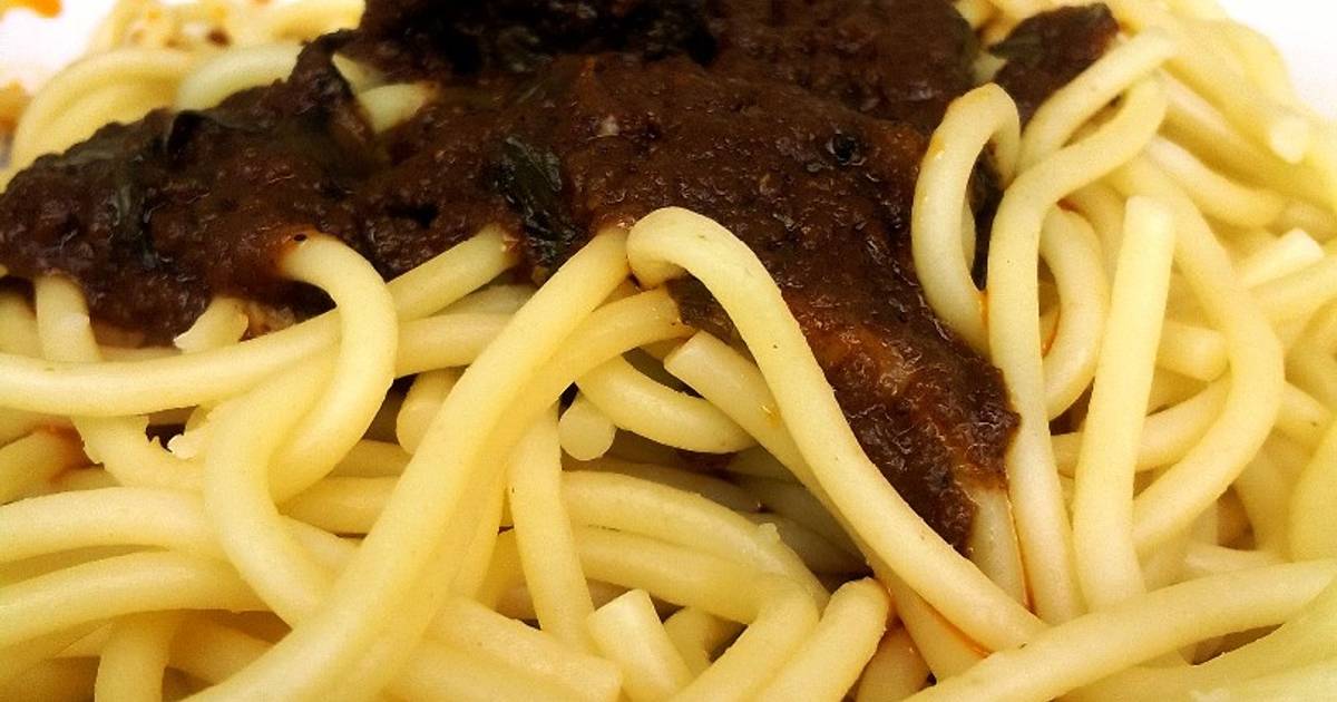 Nigerian Curry Stew on Pasta Recipe by Ifeoma Obianagha - Cookpad