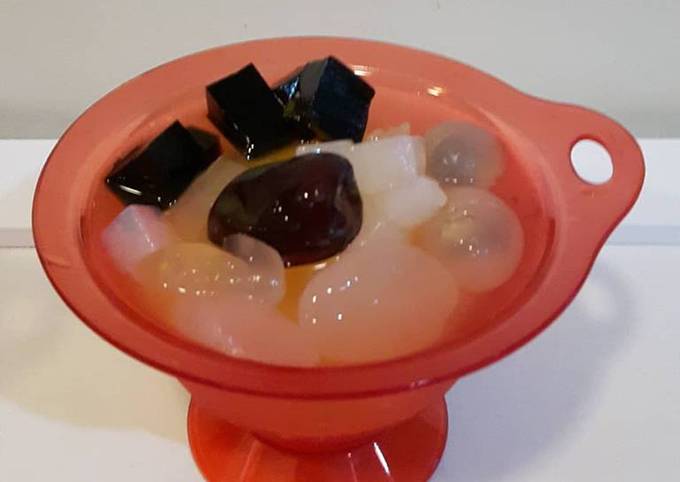 Resep Es campur seger oleh Raditya Widi - Cookpad