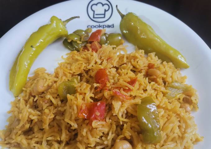 3 colour Sabzi pulao Recipe by Sehrish Sohail - Cookpad
