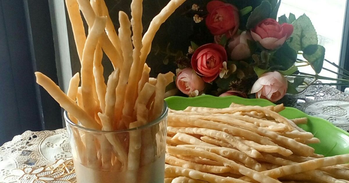 Resep stik bawang rumahan enak dan mudah - Cookpad