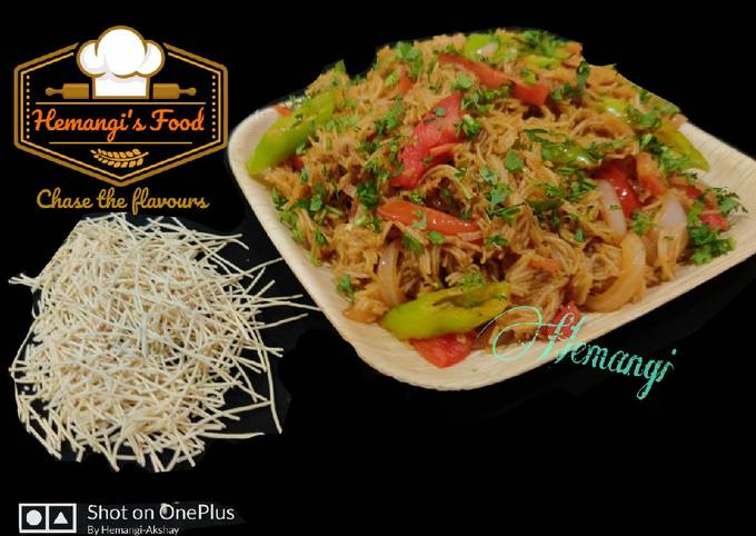 Indo Chinese Vermicelli Recipe by Hemangi Chaudhary - Cookpad