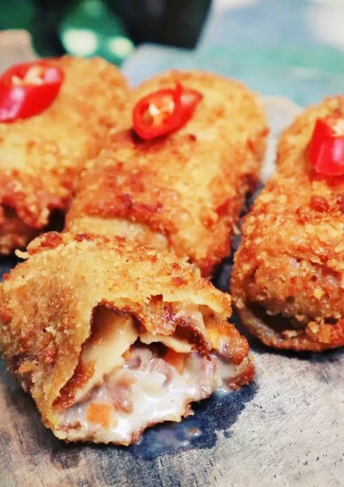 Resep Risol Ragout Daging Keju oleh Tan - Cookpad