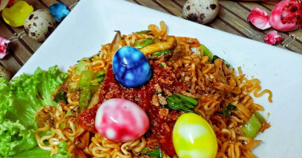 Resipi Maggi Goreng Telur Dino Merdeka oleh Mamamikael Oven - Cookpad