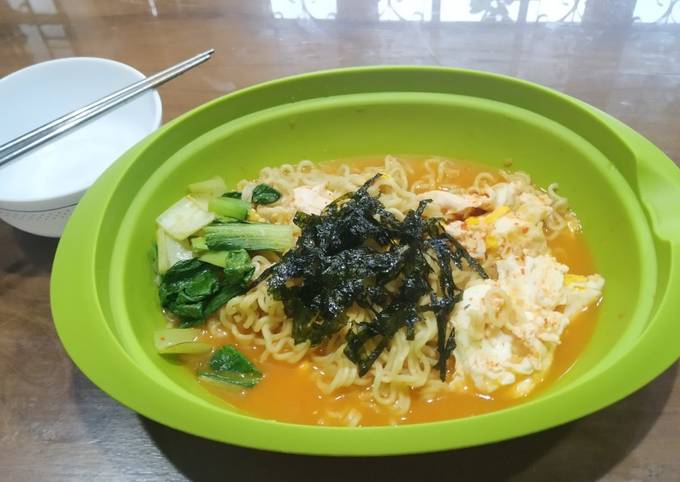 Resep Indomie Ramyun Aladar oleh Anggia Meilindasari - Cookpad