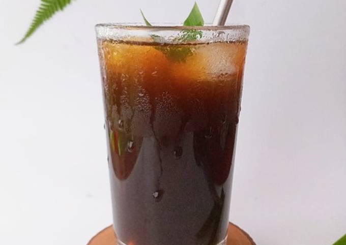 Resep Es Kopi Pandan oleh Nay's Kitchen - Cookpad