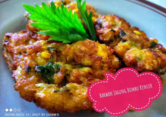 Resep Bakwan Jagung Bumbu Kencur oleh Chiem's Khotim - Cookpad
