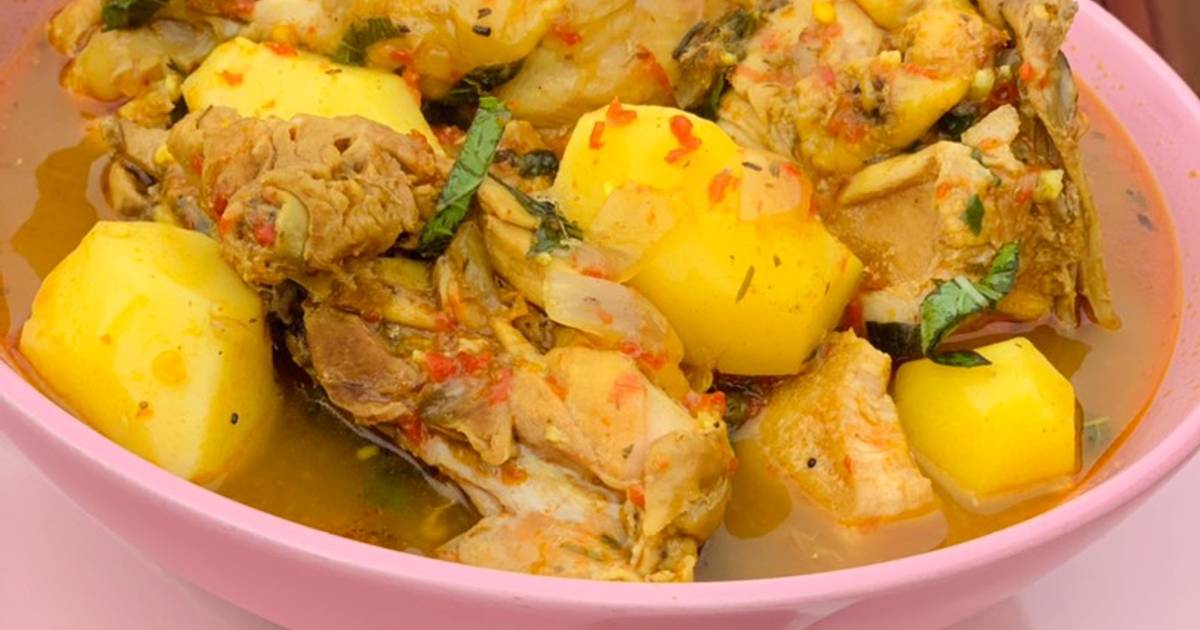 Chicken pepper soup girki daga Ayshat Adamawa(U. Maduwa) - Cookpad