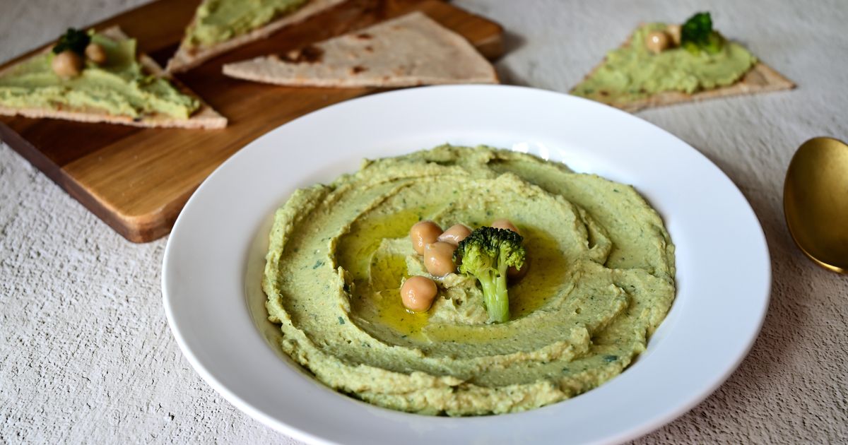 Ricetta Hummus Di Ceci E Broccoli Con Piadina Integrale Con Esubero Di ...