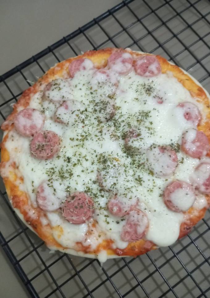 Resep Pizza 🍕 oleh Karenina - Cookpad