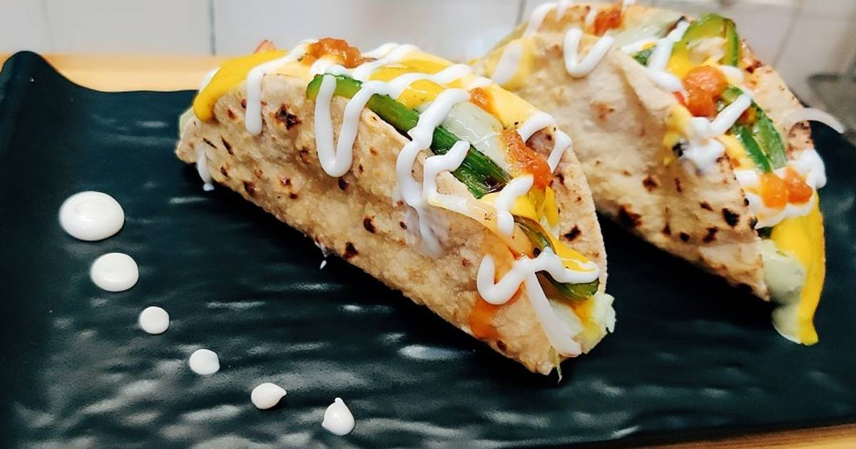 Leftover chapati tacos Recipe by Aish Kaur aggarwal - Cookpad