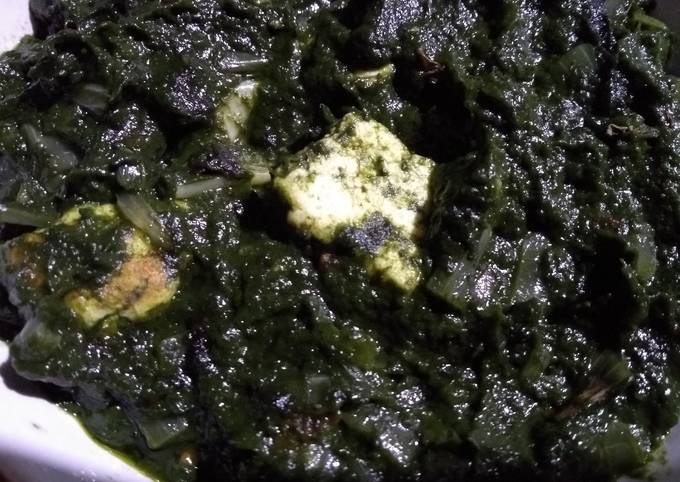 Palang paneer Recipe by Soumya Chatterje - Cookpad
