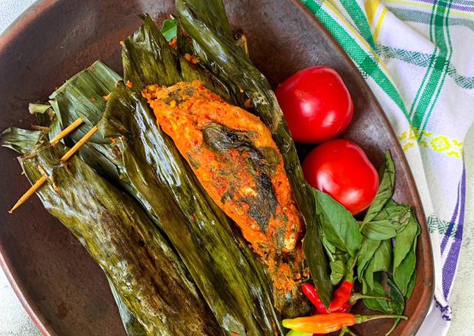 Resep Pepes Tuna Kemangi Oleh Fidela Sadewo Cookpad