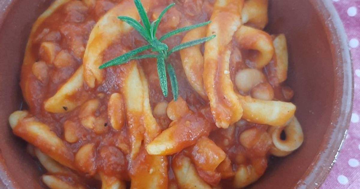 Ricetta Filatjeri cu ciceri (Fileja con ceci) di incucinaconvik - Cookpad