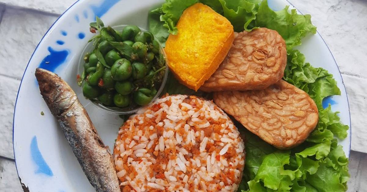 Resep Nasi Tutug Oncom Lezat & Praktis: Tradisional Khas Sunda!