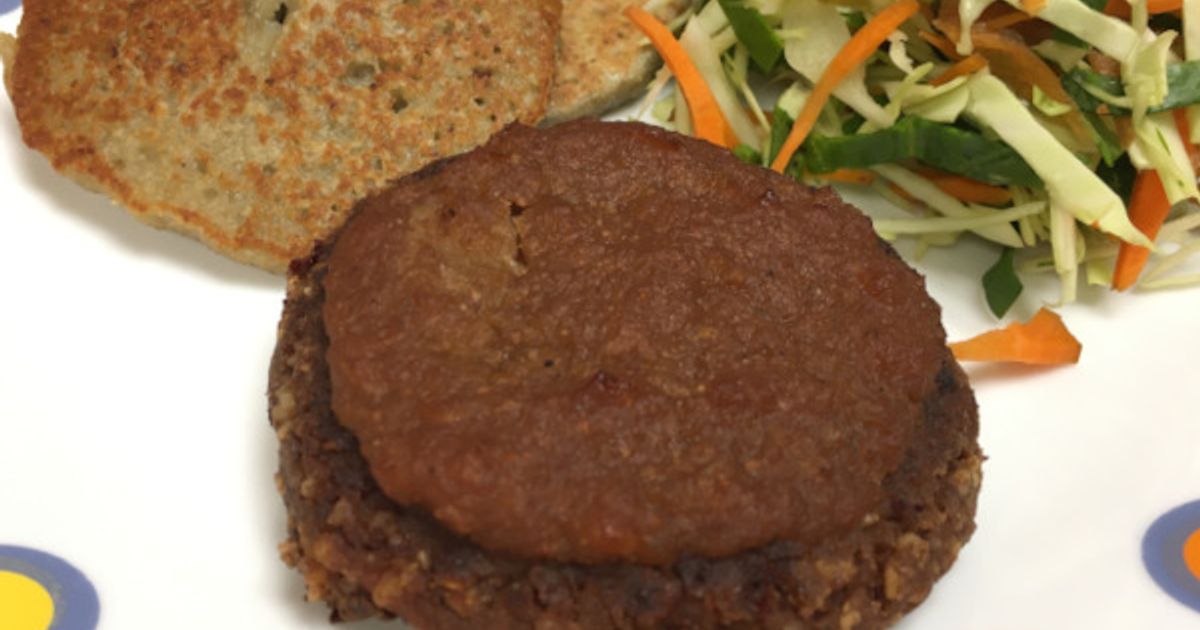 Umami Explosion Plant Based Hamburger With Apple Chutney Recipe by ...