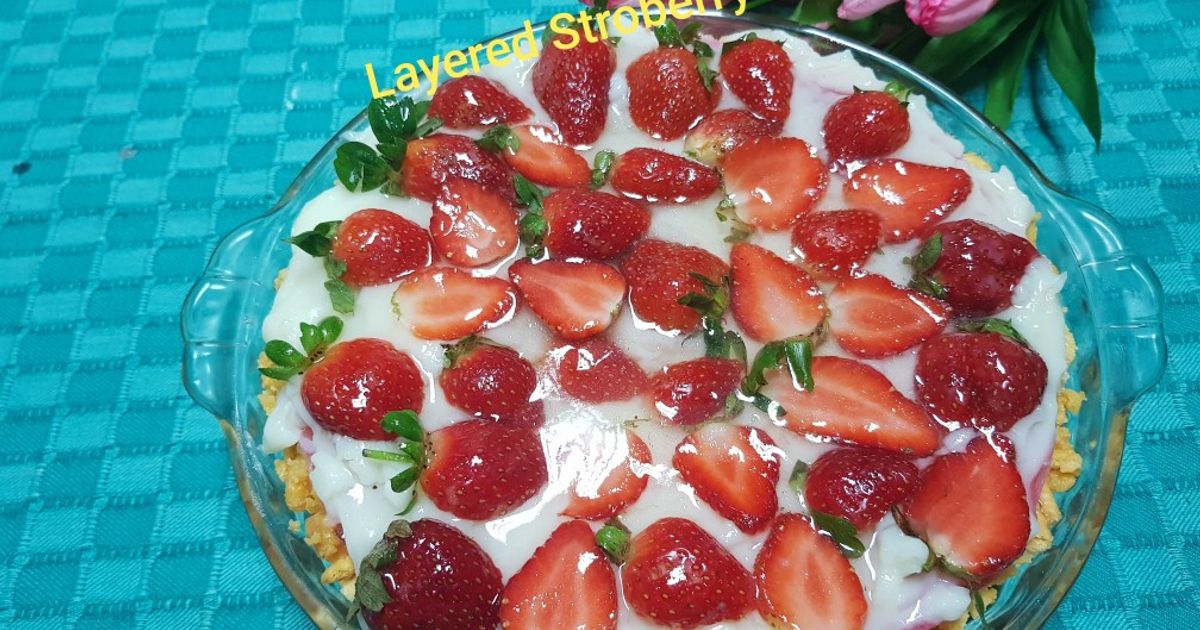 Resep Layered Stroberry Tart🍓 oleh Lina Bachry - Cookpad