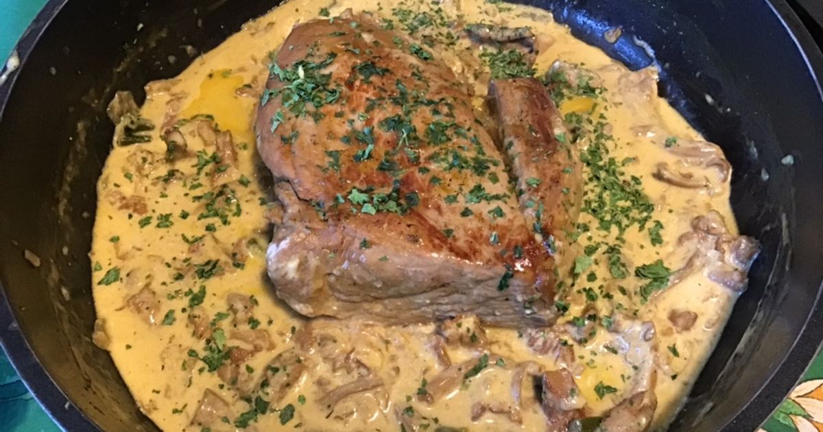 Rôti De Veau Aux Girolles Et Piments Verts Doux de Mila Skull - Cookpad