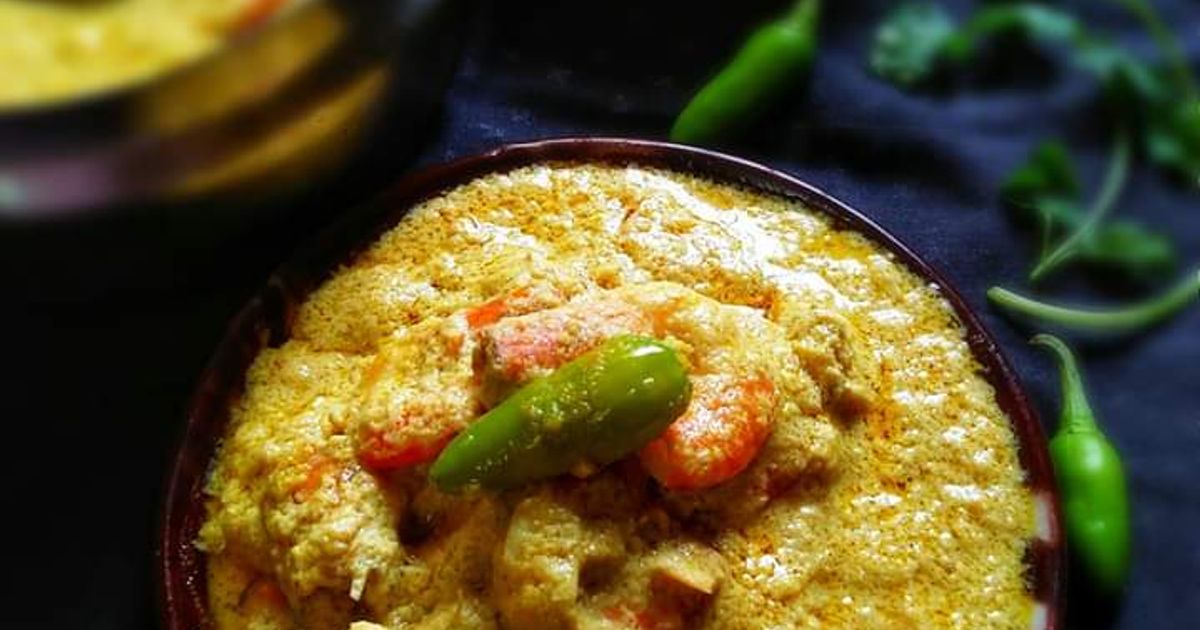 Bhapa Chingri (Steamd Prawn With Mustard) Sauce Recipe by Sanjhbati Sen ...