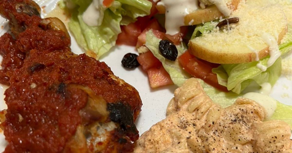 Muslos de pollo en salsa roja Receta de Diana E. - Cookpad