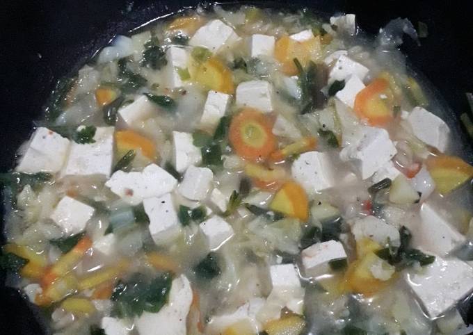 Resep Sop Tahu with makaroni oleh Agus - Cookpad