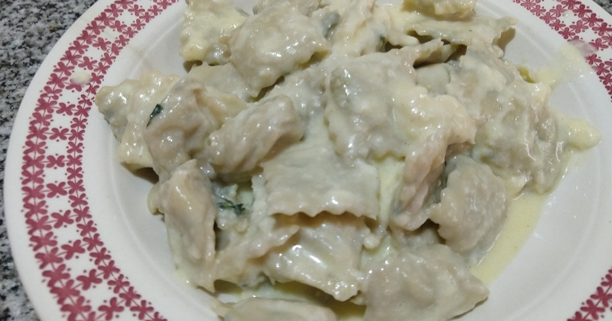 Ravioles De Pollo Y Verdura En Salsa Cuatro Quesos De Bigote Cocina ...