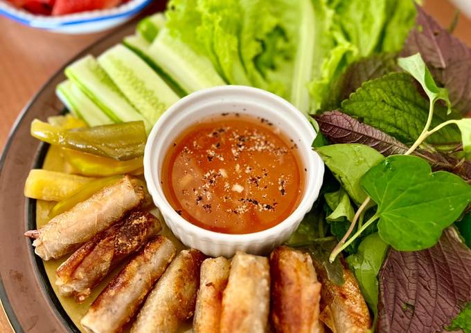 Cách Làm Món Chả Ram Tôm Đất Cuốn Rau Sống của Emily Luu - Cookpad